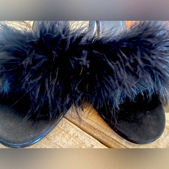 Victoria's Secret | Shoes | Vintage Sexy Feather Slides | Poshmark